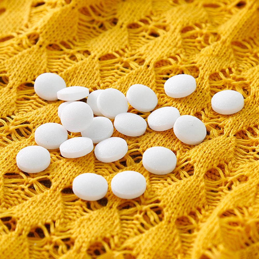 Giysi Dolaplarında Naftalin